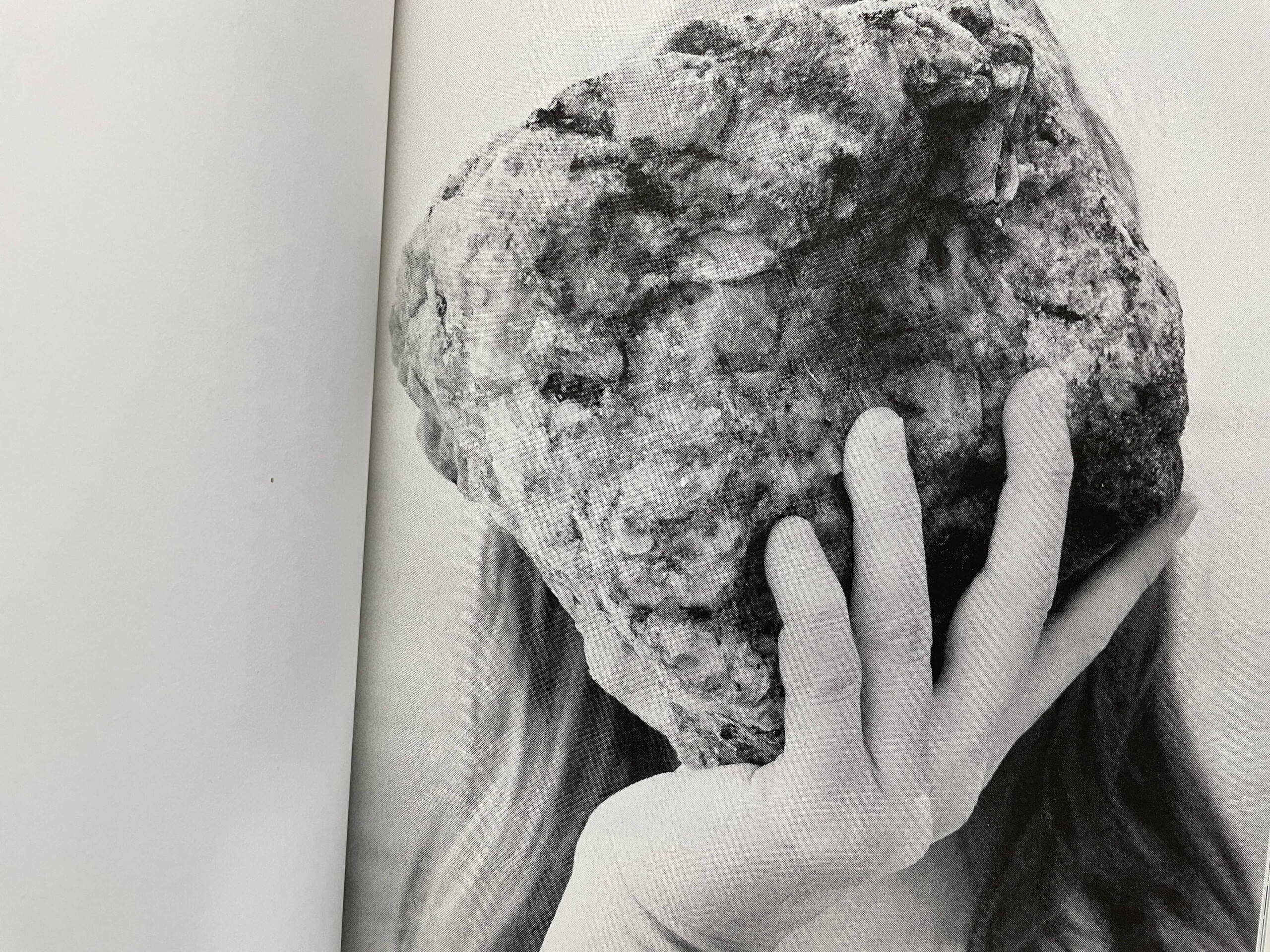 Studio Cristian Ordóñez — How to understand a rock